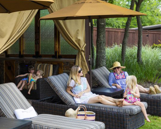 Deluxe Cabanas - The Woodlands Resort